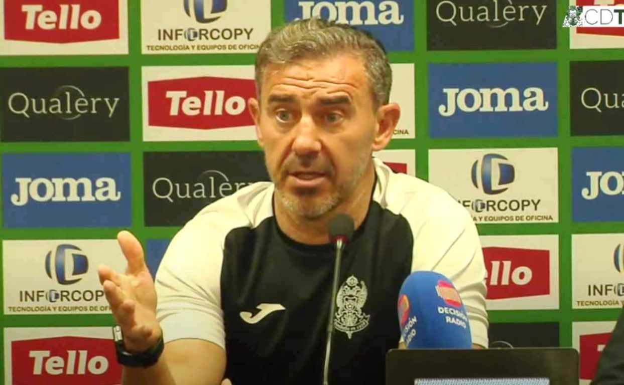 Manolo Alfaro, nuevo entrenador del CF La Solana - Ayuntamiento de La ...
